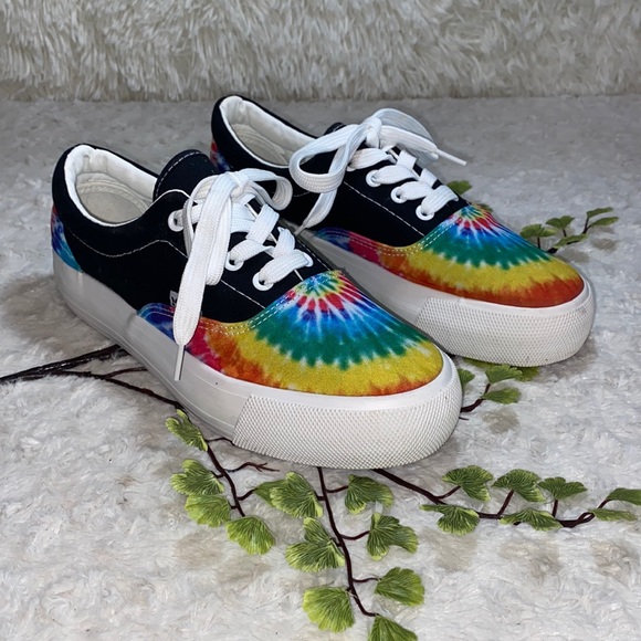 Mudd | Shoes | Unisex Mudd Poppy Rainbow Tie Dye Sneakers | Poshmark